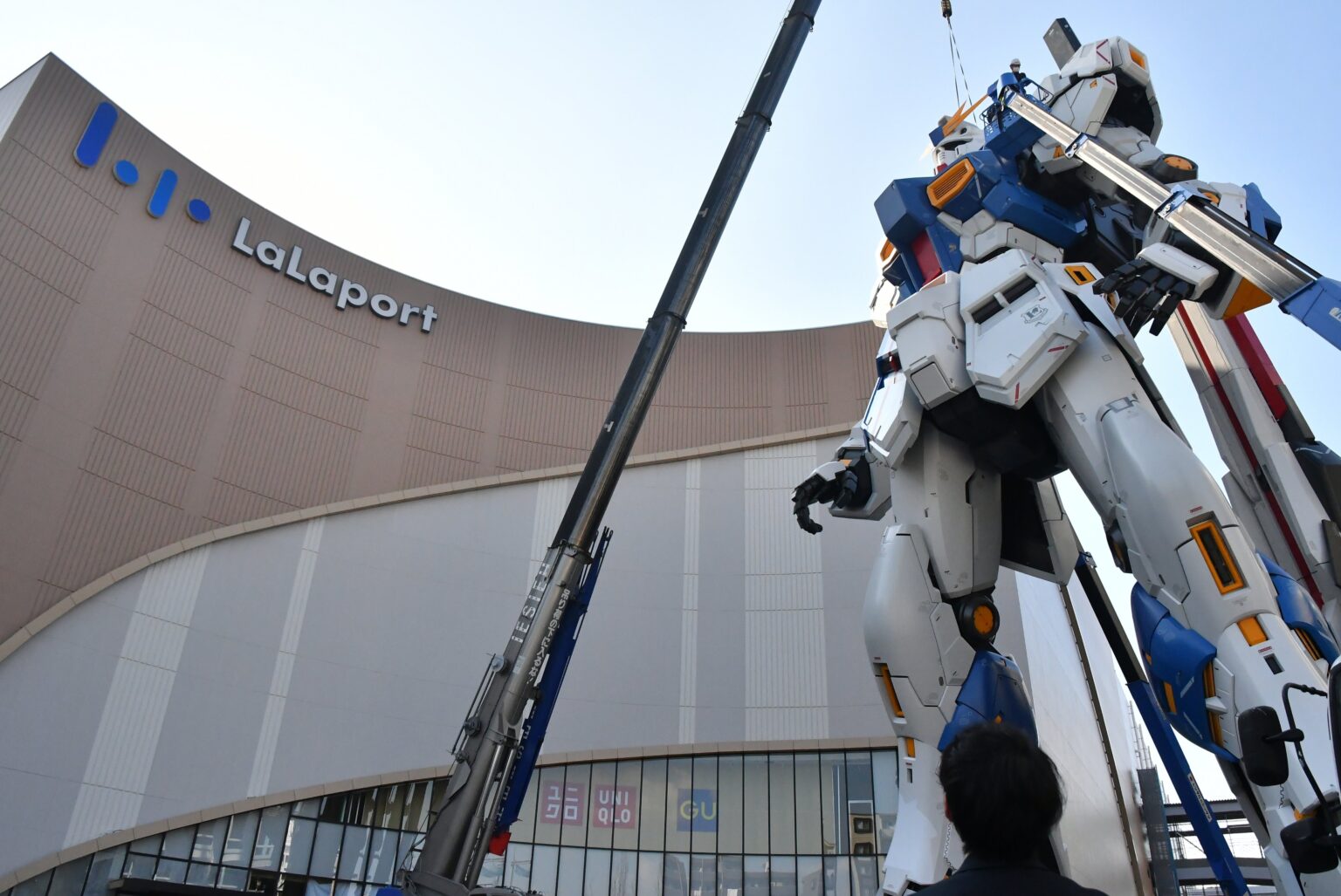 「ガンダム ジークアクス」にTMNの名曲流れSNS騒然「鳥肌立った」「イントロ聴いて感動」 – emogram[エモグラム]