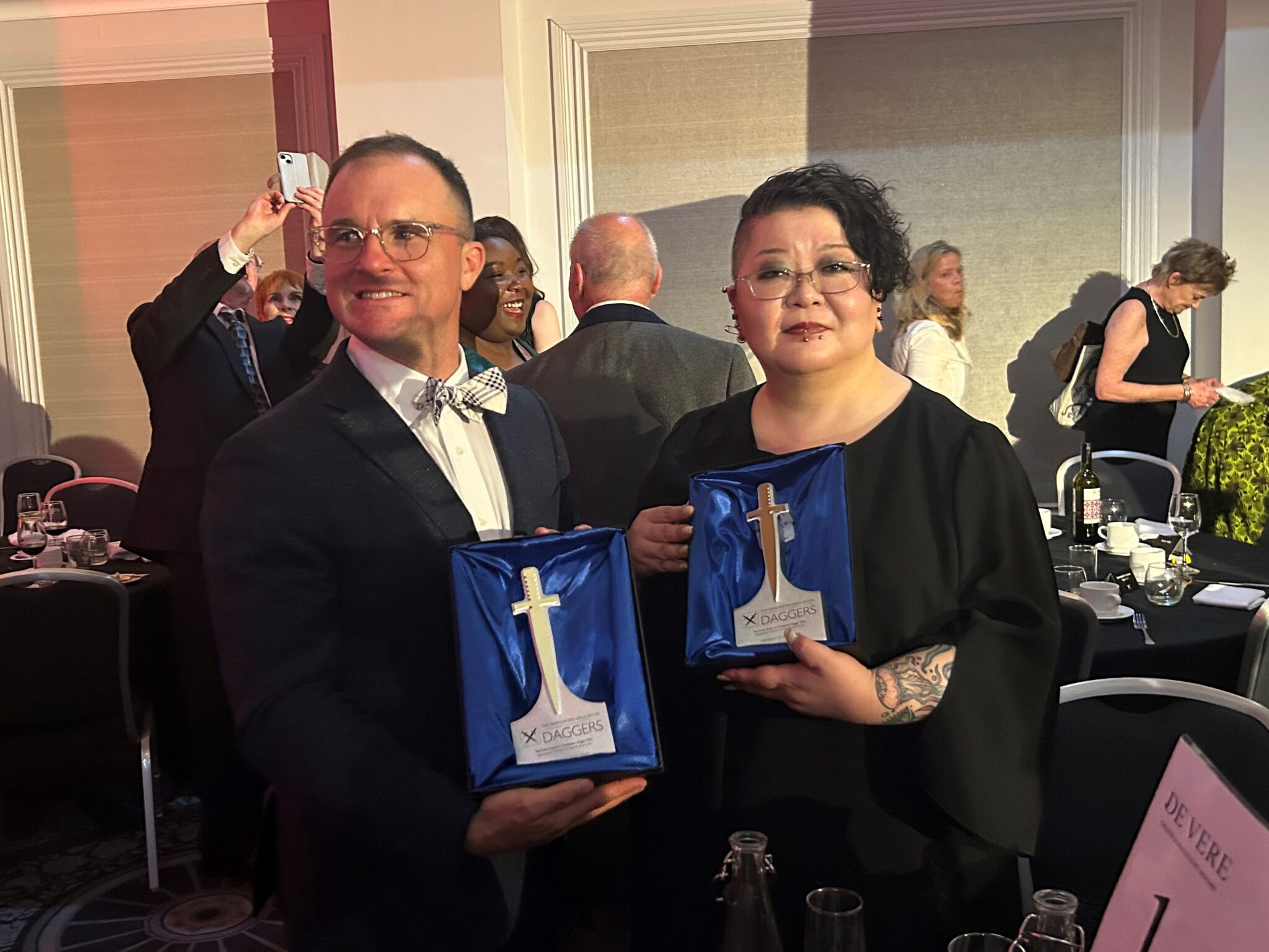 王谷晶さん「ババヤガの夜」、英「ダガー賞」翻訳部門で日本人初受賞 SNS「世界で認められた」 – emogram[エモグラム]