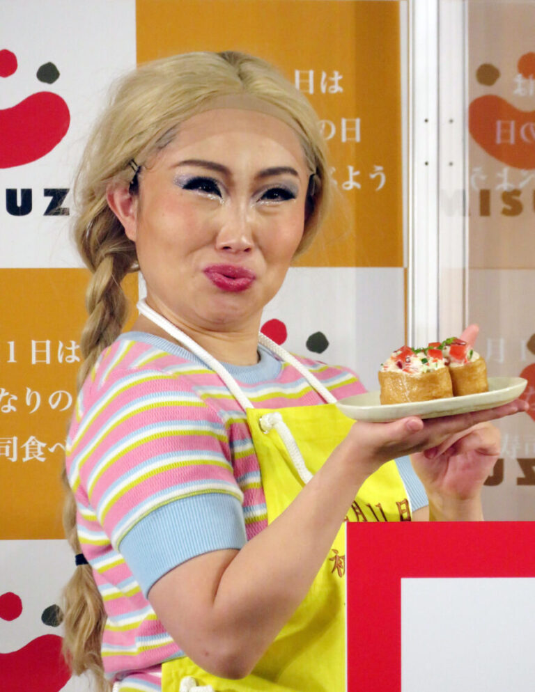 キンタロー。が「サザエさん」のあの人気キャラで始球式、SNS「芸術点高すぎです」 – emogram[エモグラム]