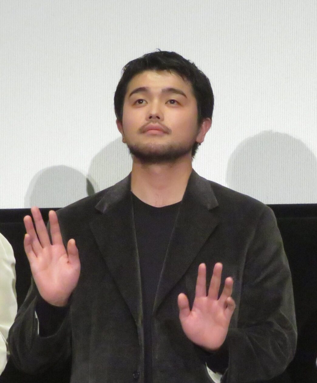 King Gnuの井口理、初舞台＆初主演決定にファンの感情は? – emogram[エモグラム]