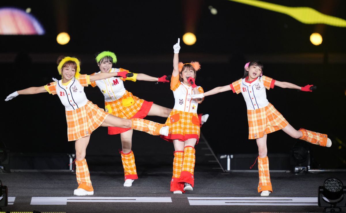 5児の母・辻希美、第5子誕生報告に祝福と「キラキラネーム」論争 – emogram[エモグラム]