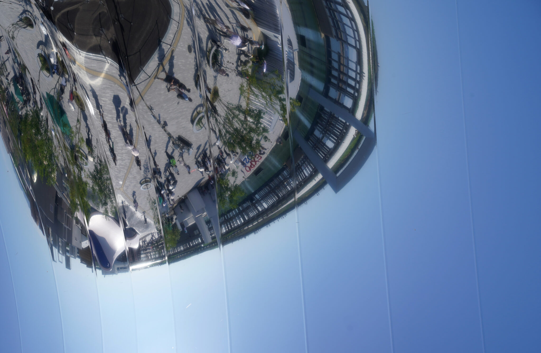 落合陽一「null²」引っ越しクラファン、24時間で1億円突破にSNSも大興奮 – emogram[エモグラム]