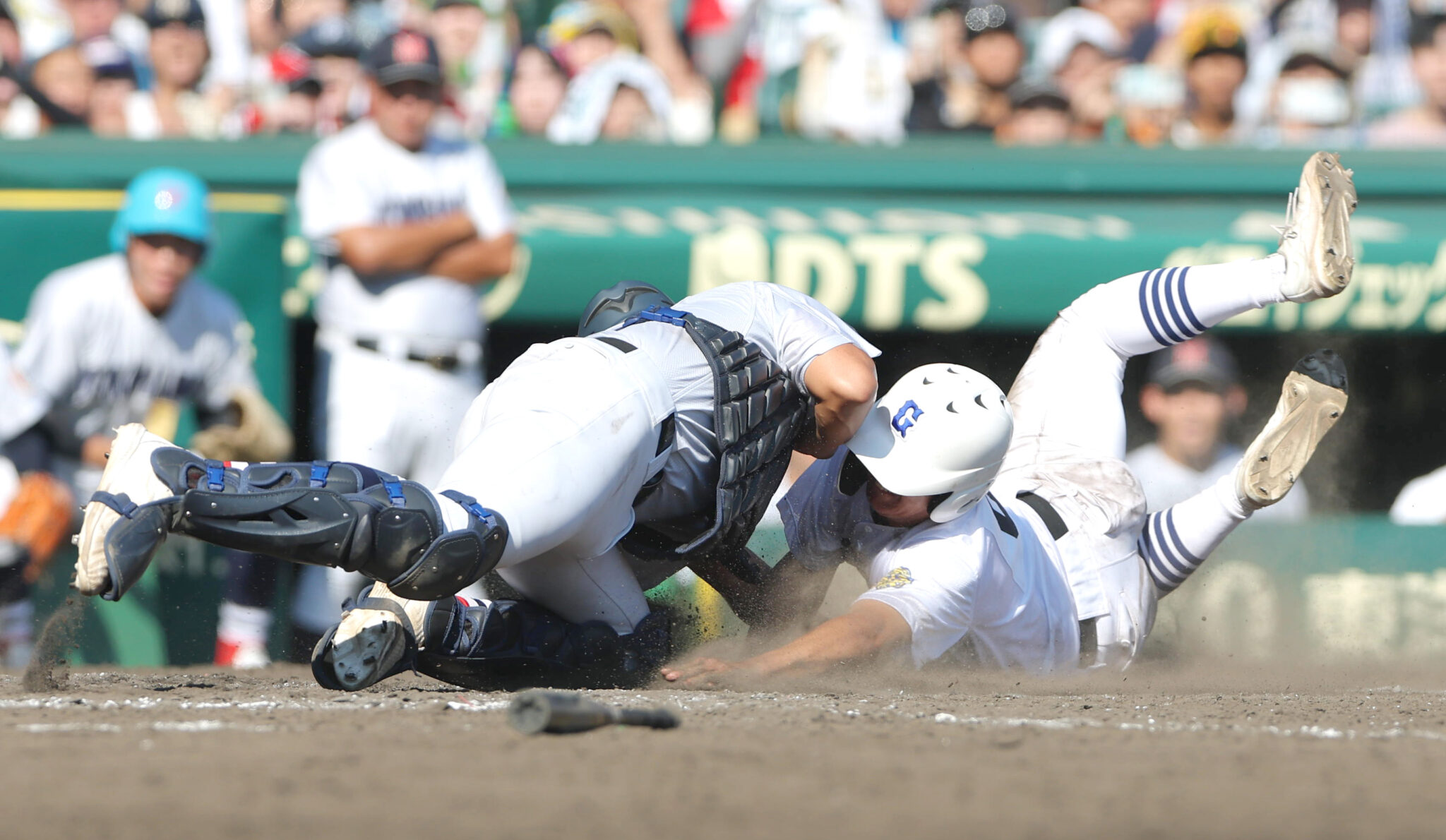 【甲子園】県岐阜商がサヨナラで横浜破る、タイブレークの末の決着にSNS「今大会1番面白い試合」 – emogram[エモグラム]