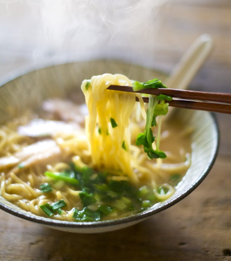 ラーメン、週3回以上の死亡リスクが週1～2回の1・5倍という調査報告にネット上の受け止めは? – emogram[エモグラム]