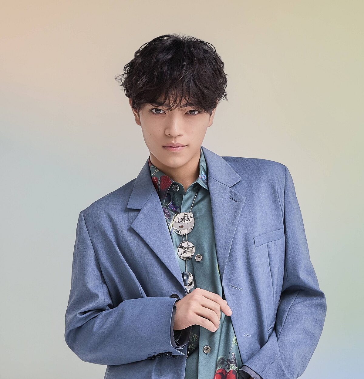 timelesz原嘉孝、初主演映画「初恋芸人」2025年冬公開にSNS熱狂 – emogram[エモグラム]