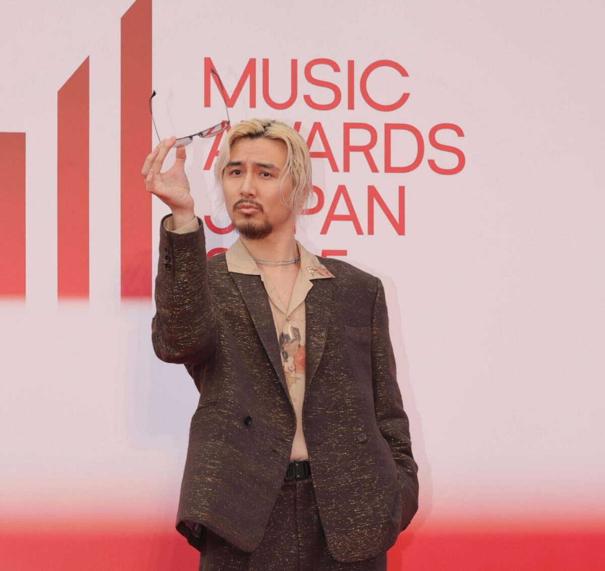 藤井風、「Mステ」「徹子の部屋」連続初出演でSNSも大盛り上がり – emogram[エモグラム]