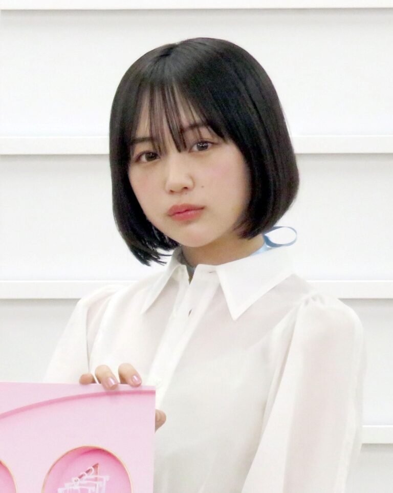 映画「おそ松さん」第2弾の新キャストが豪華! なえなの、渡邉美穂ら出演 – emogram[エモグラム]