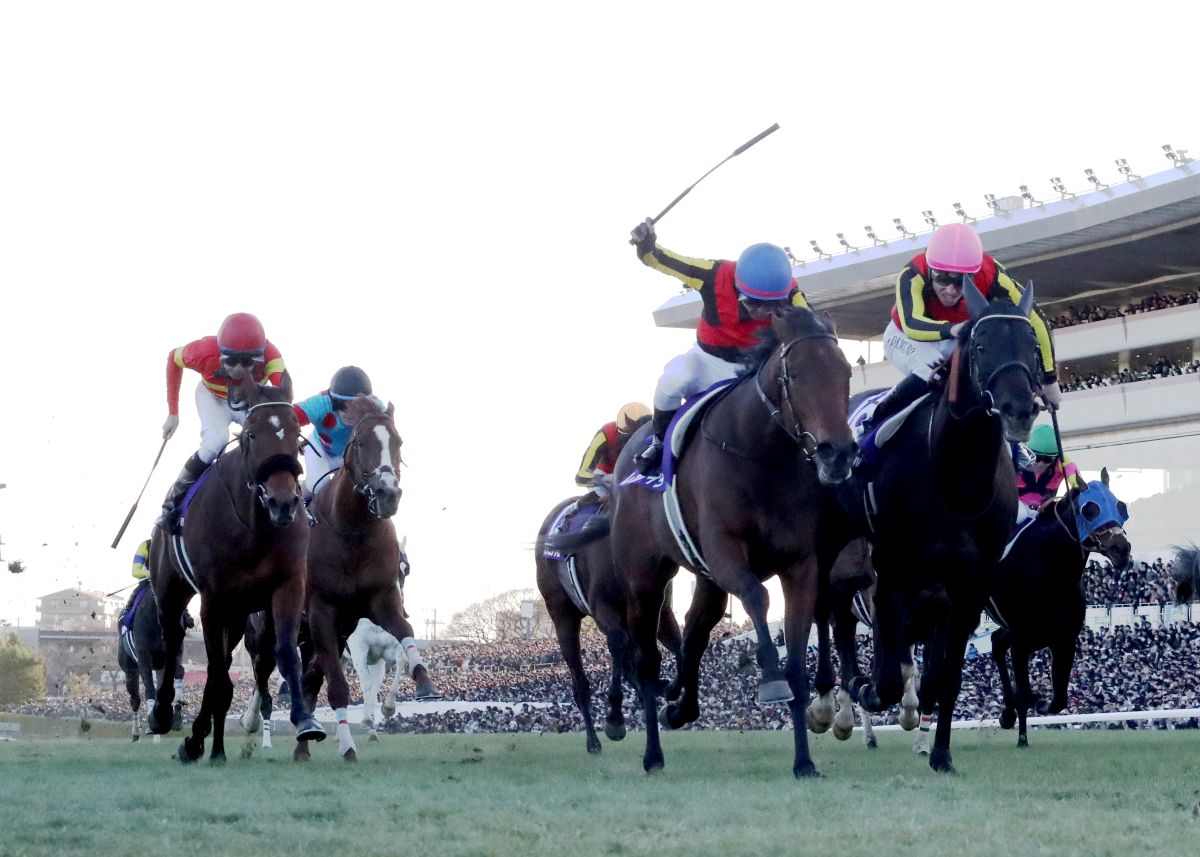 JRA×にじさんじのコラボ発表 「人選が話題」でSNS大盛り上がり – emogram[エモグラム]