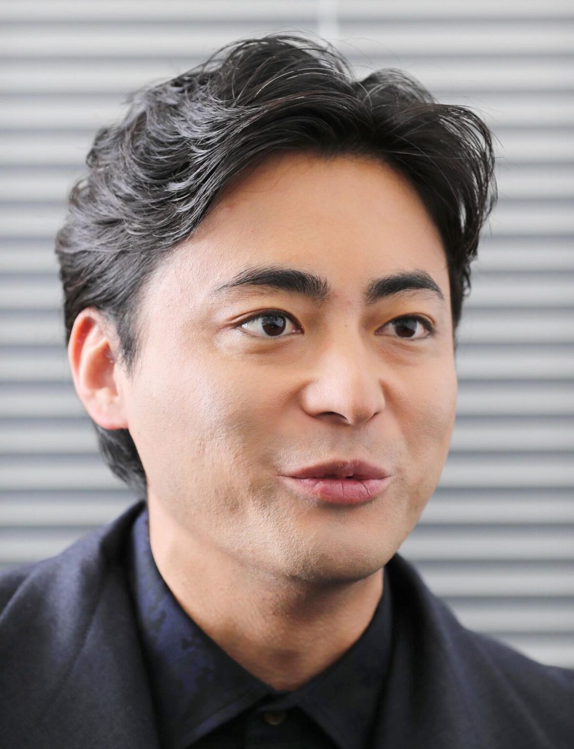 山田孝之 - emogram[エモグラム]