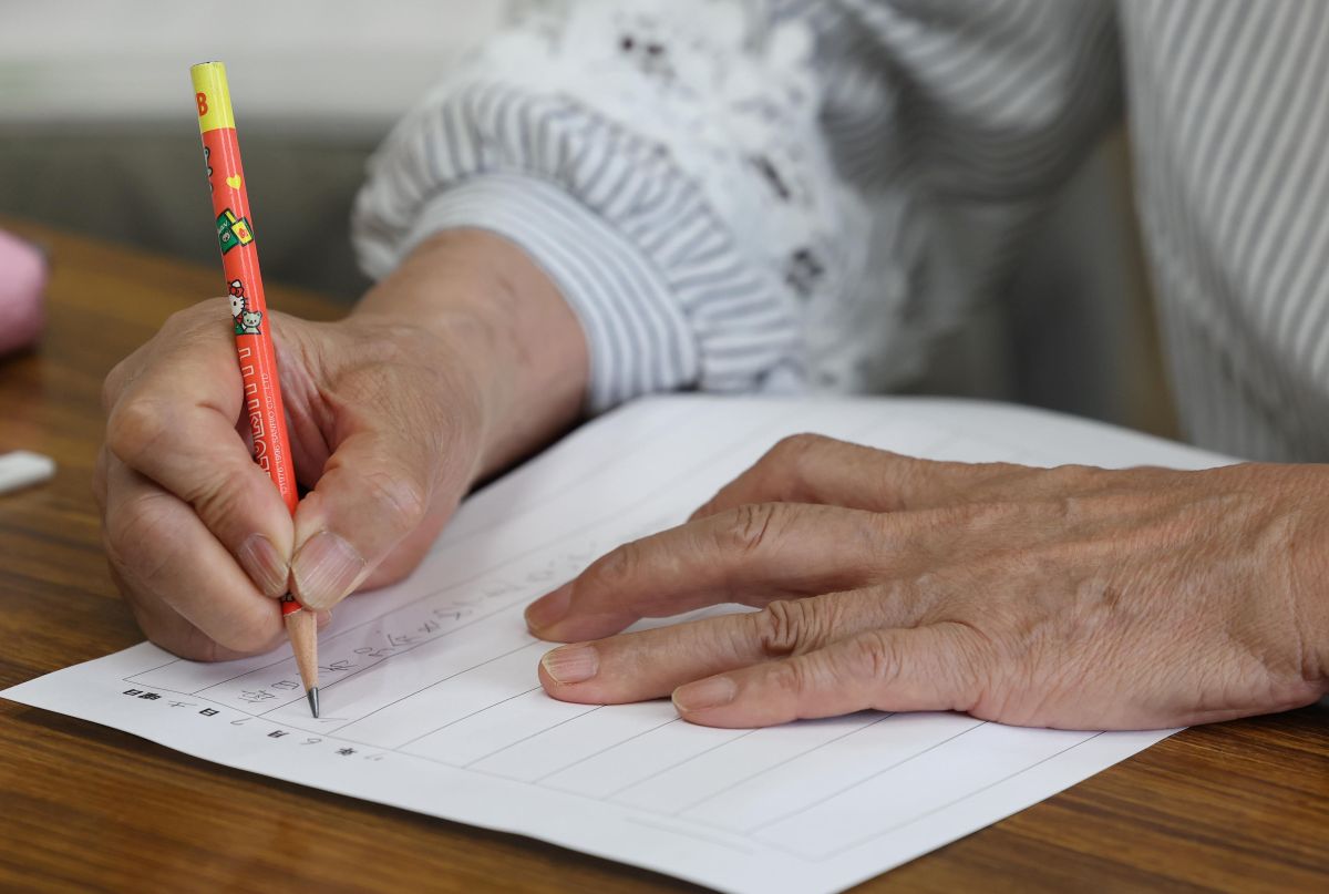 懐かしの油性エンピツがXで大バズり「誰かの心に刺さるはず」 – emogram[エモグラム]